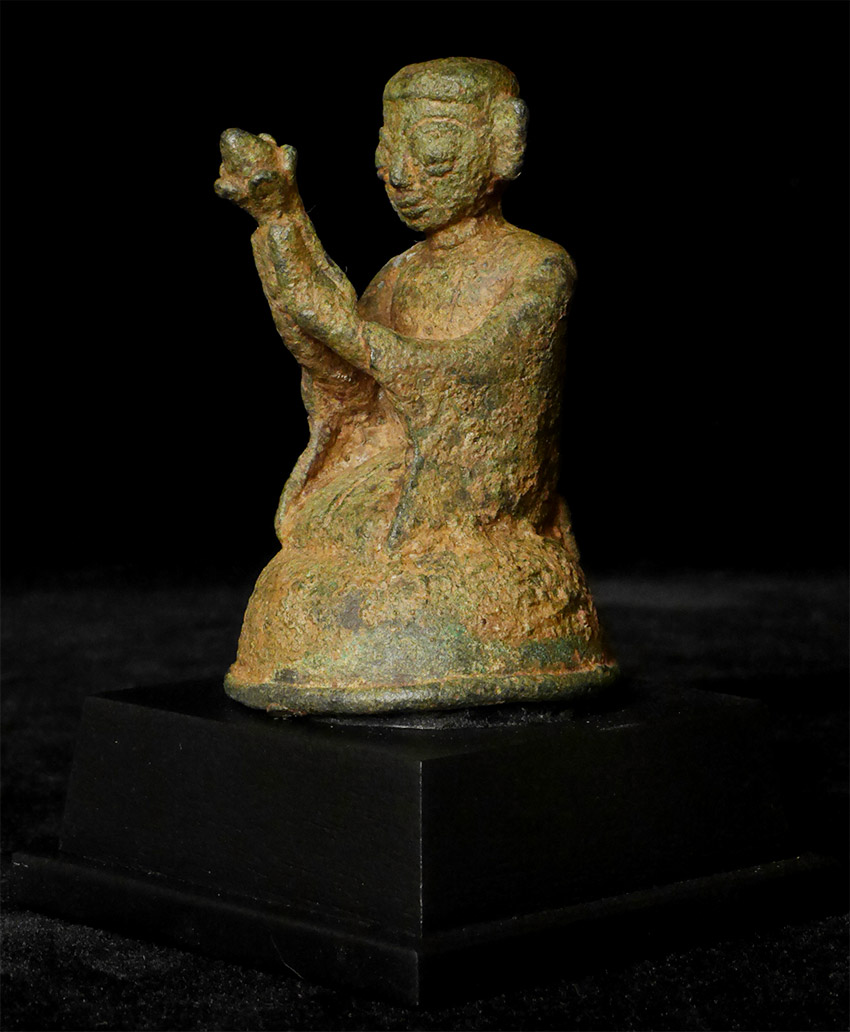 Antique & Vintage Buddhas Statues, Large Wooden Buddha Statues - The ...