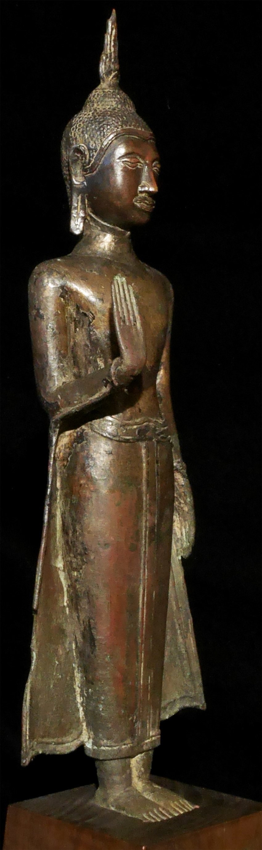 Antique & Vintage Buddhas Statues, Large Wooden Buddha Statues - The ...