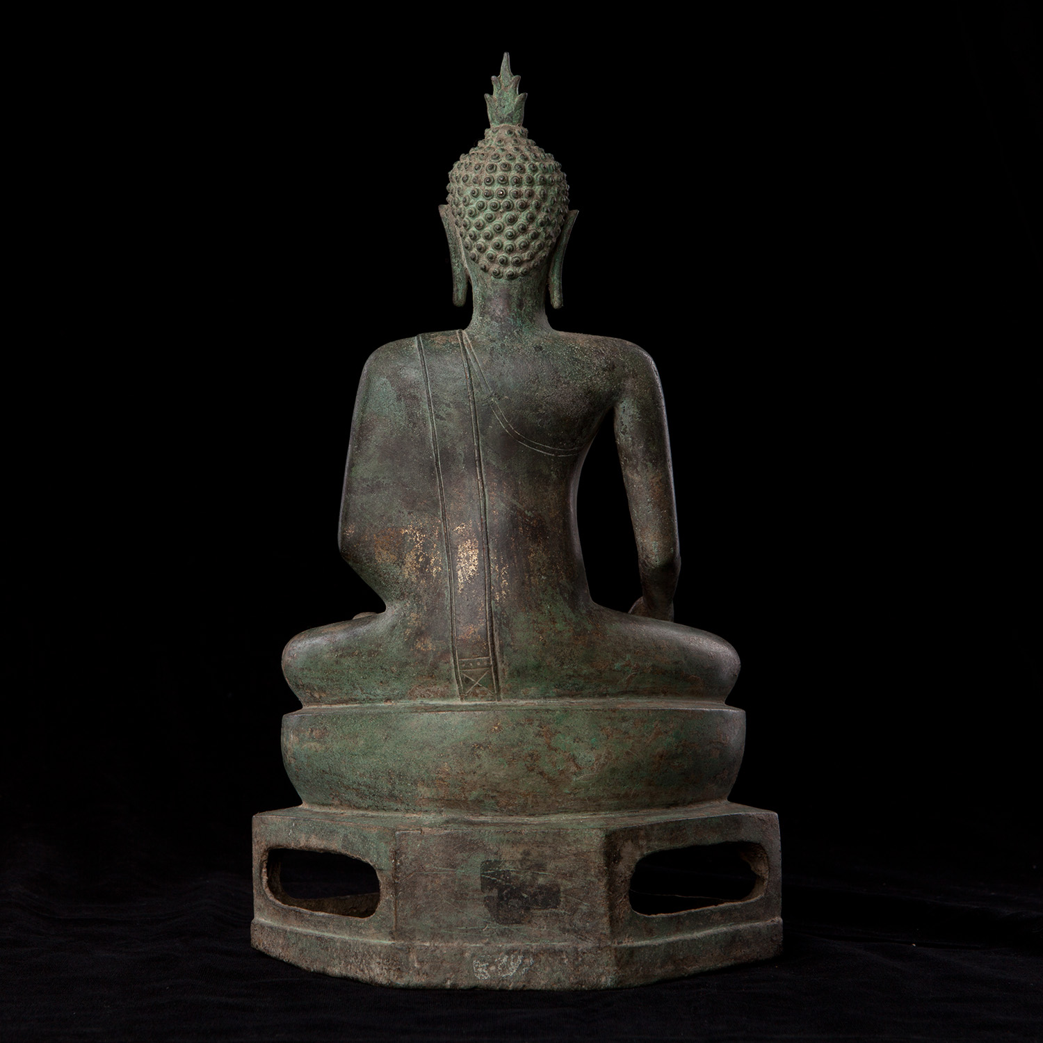 Antique & Vintage Buddhas Statues, Large Wooden Buddha Statues - The ...