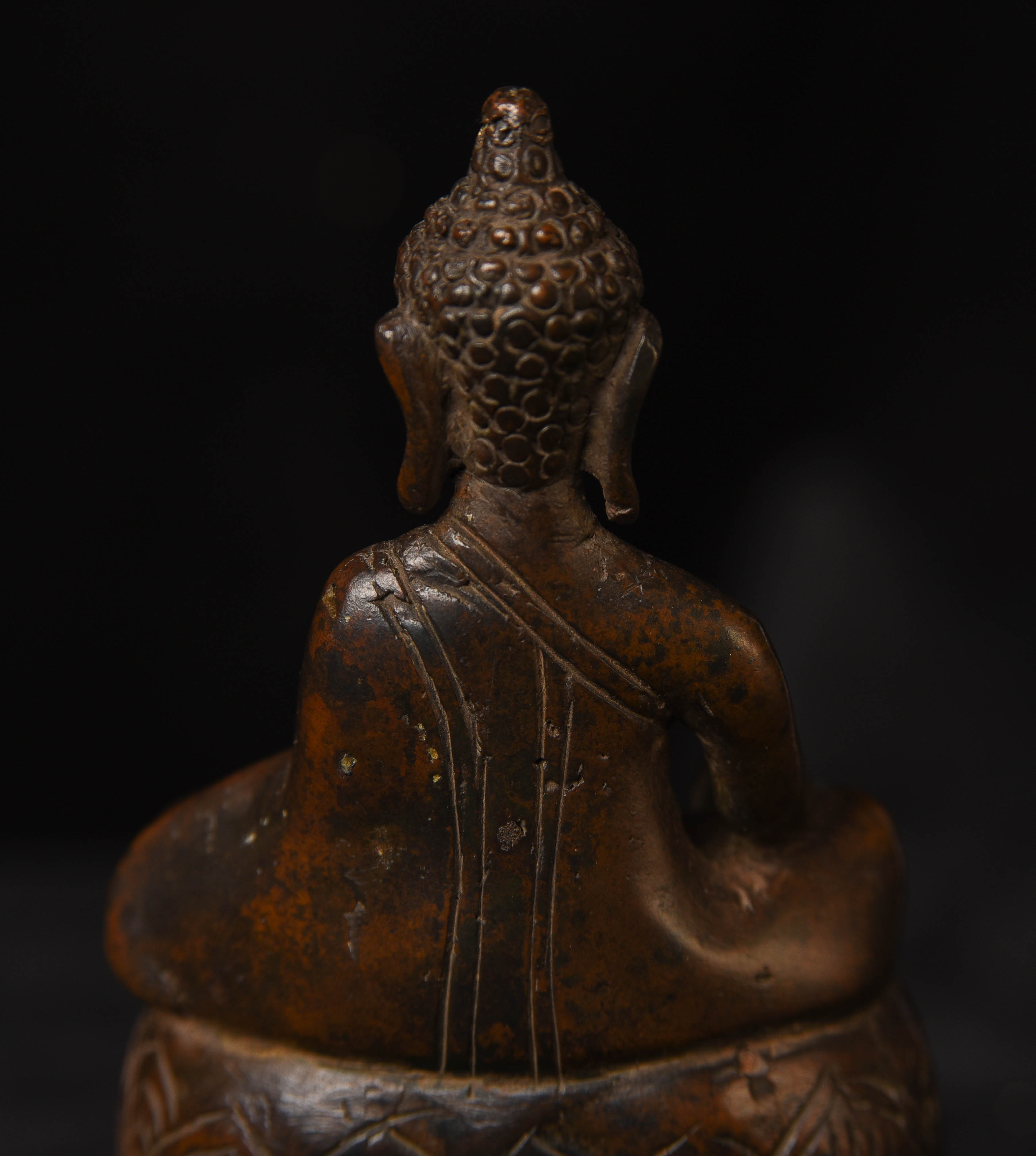 Antique & Vintage Buddhas Statues, Large Wooden Buddha Statues - The ...