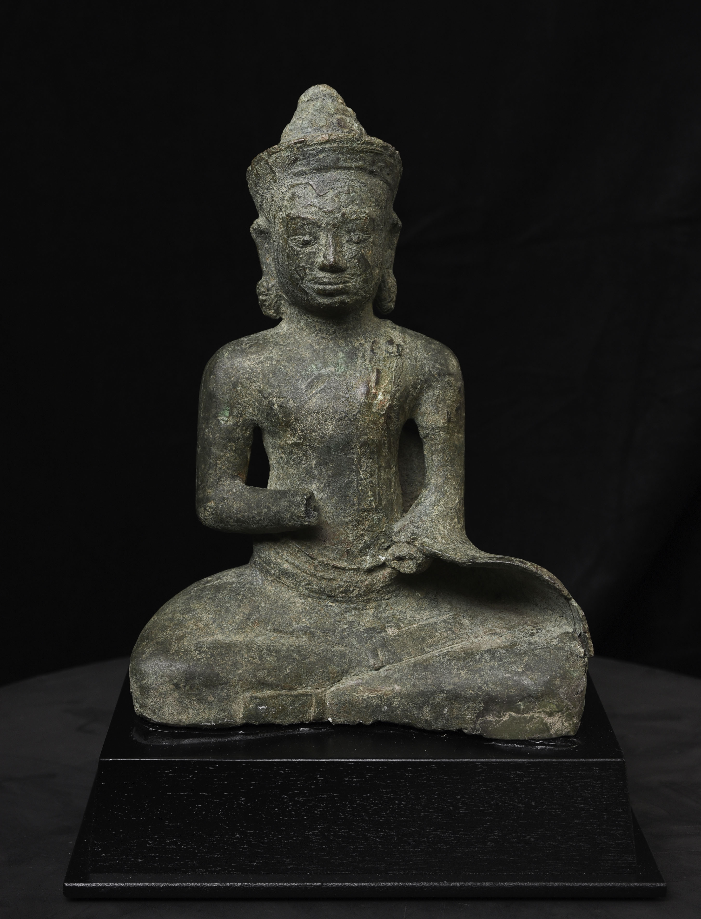 Antique & Vintage Buddhas Statues, Large Wooden Buddha Statues - The ...